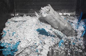 Shredding plastic lumps & purgings - WEIMA Maschinenbau