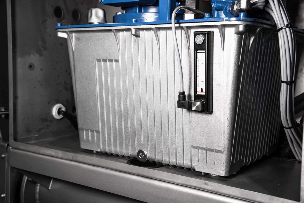 Compact drainage press A.300 for labels and tags