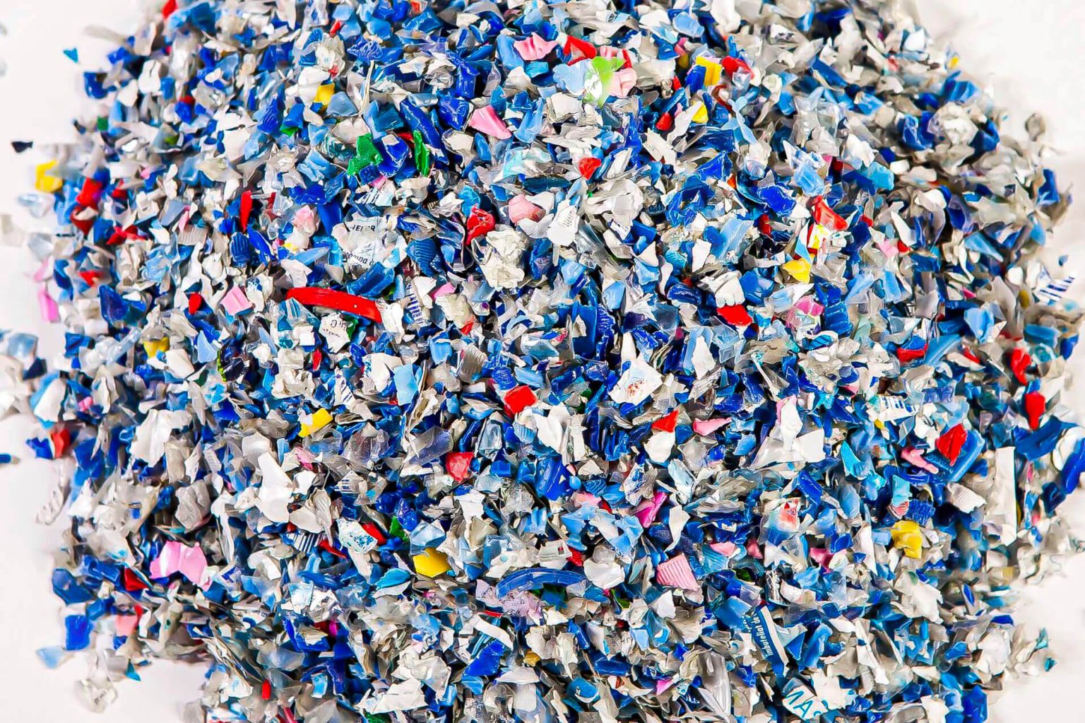 Post-consumer | industrial plastic waste shredding | Romania