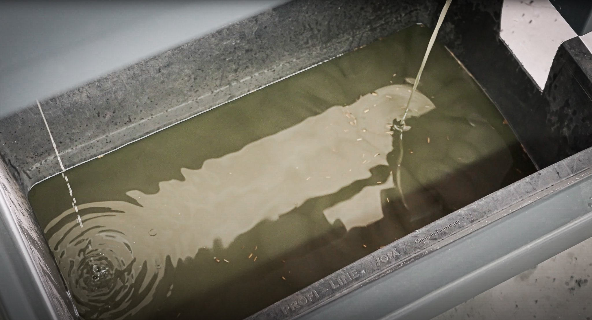 Grinding sludge press | dewater | compaction | recycling | disposal