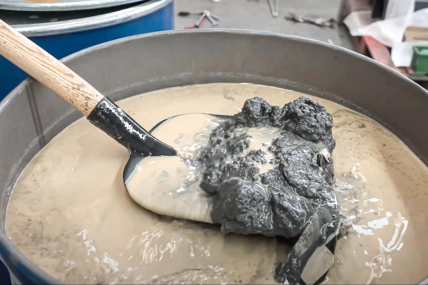 Grinding sludge press | dewater | compaction | recycling | disposal