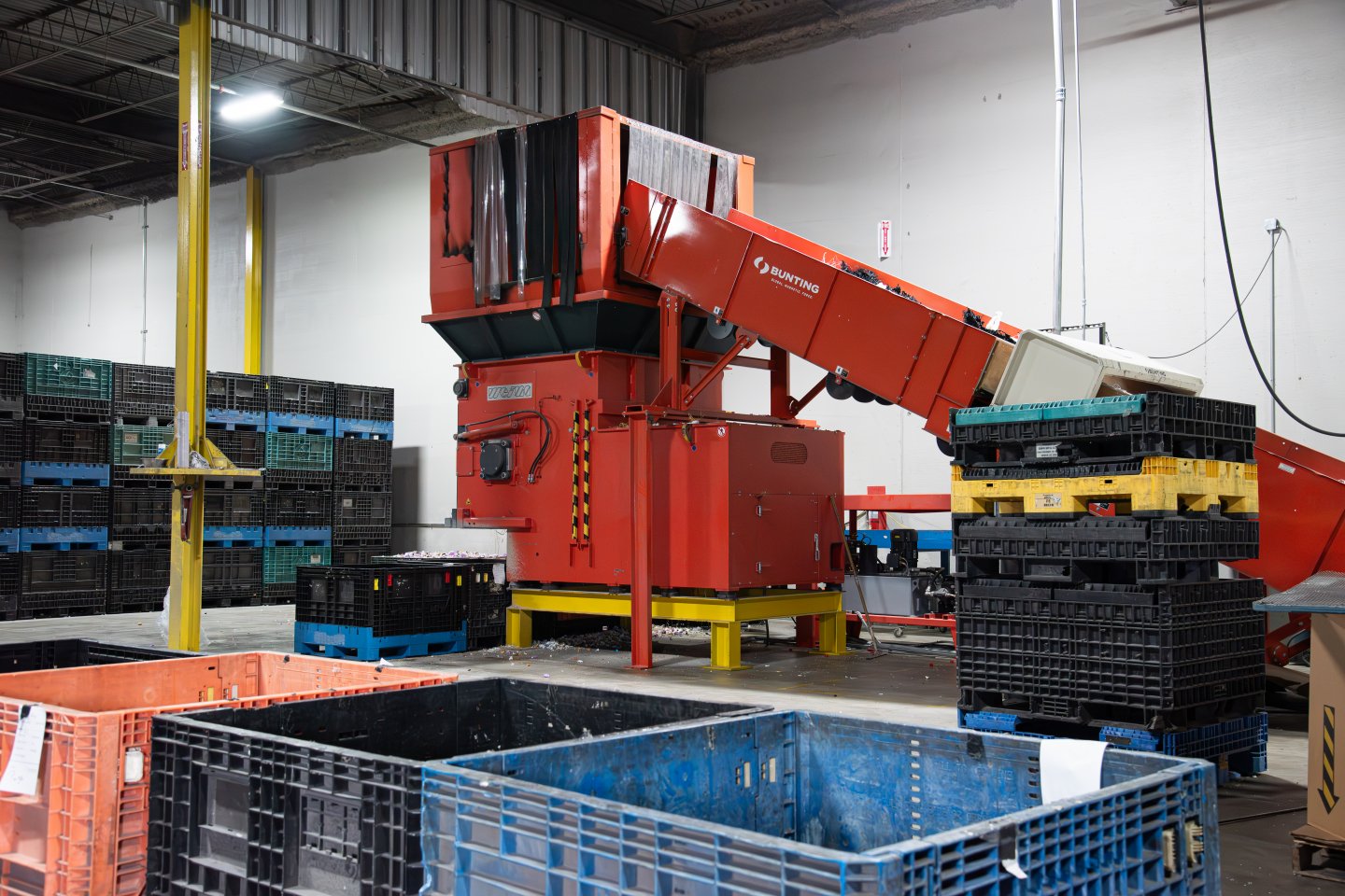 plastic purge shredding | Plastic Recycling, Inc.