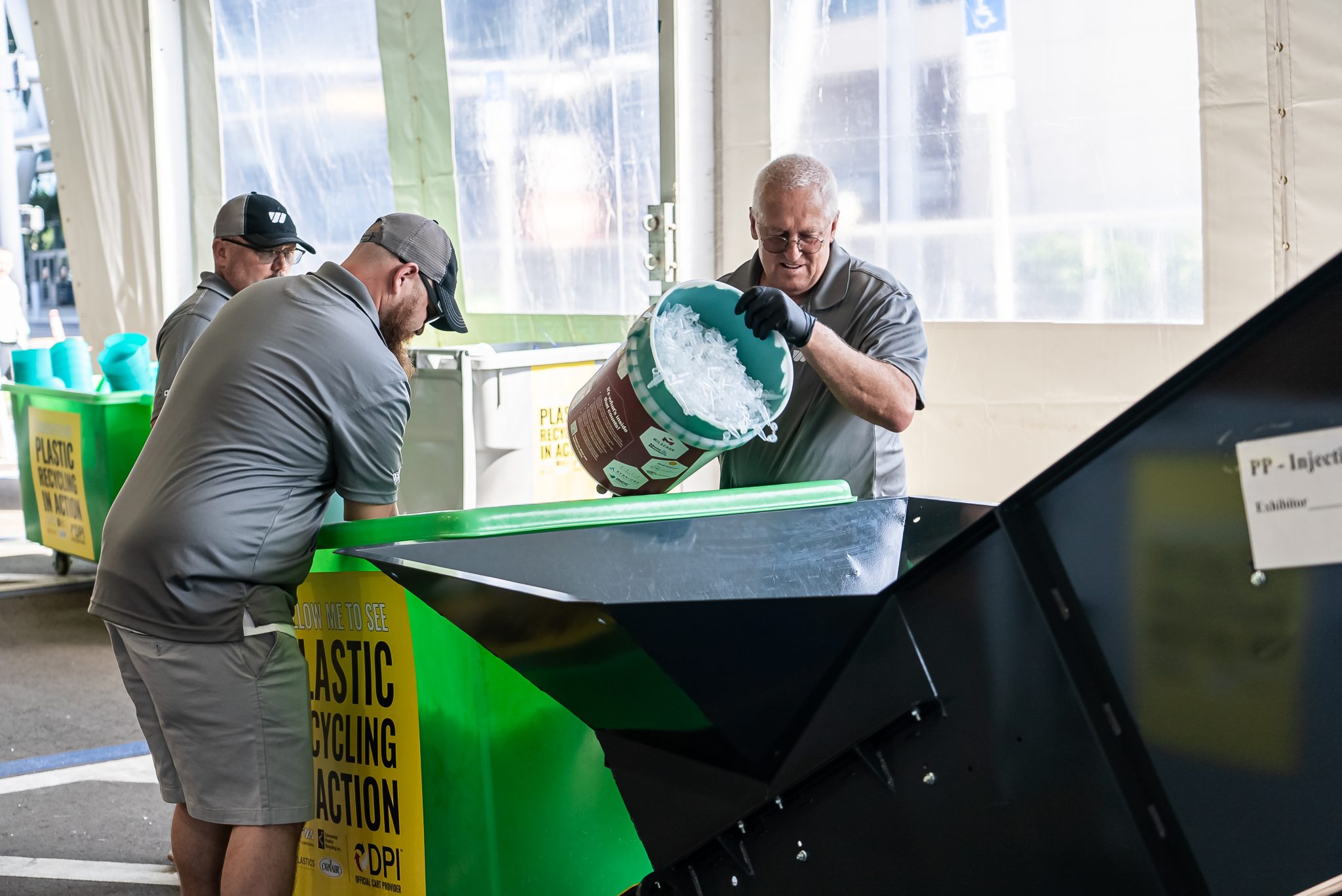 WEIMA's Destroy Responsibly Program - Making tradeshows sustainable!