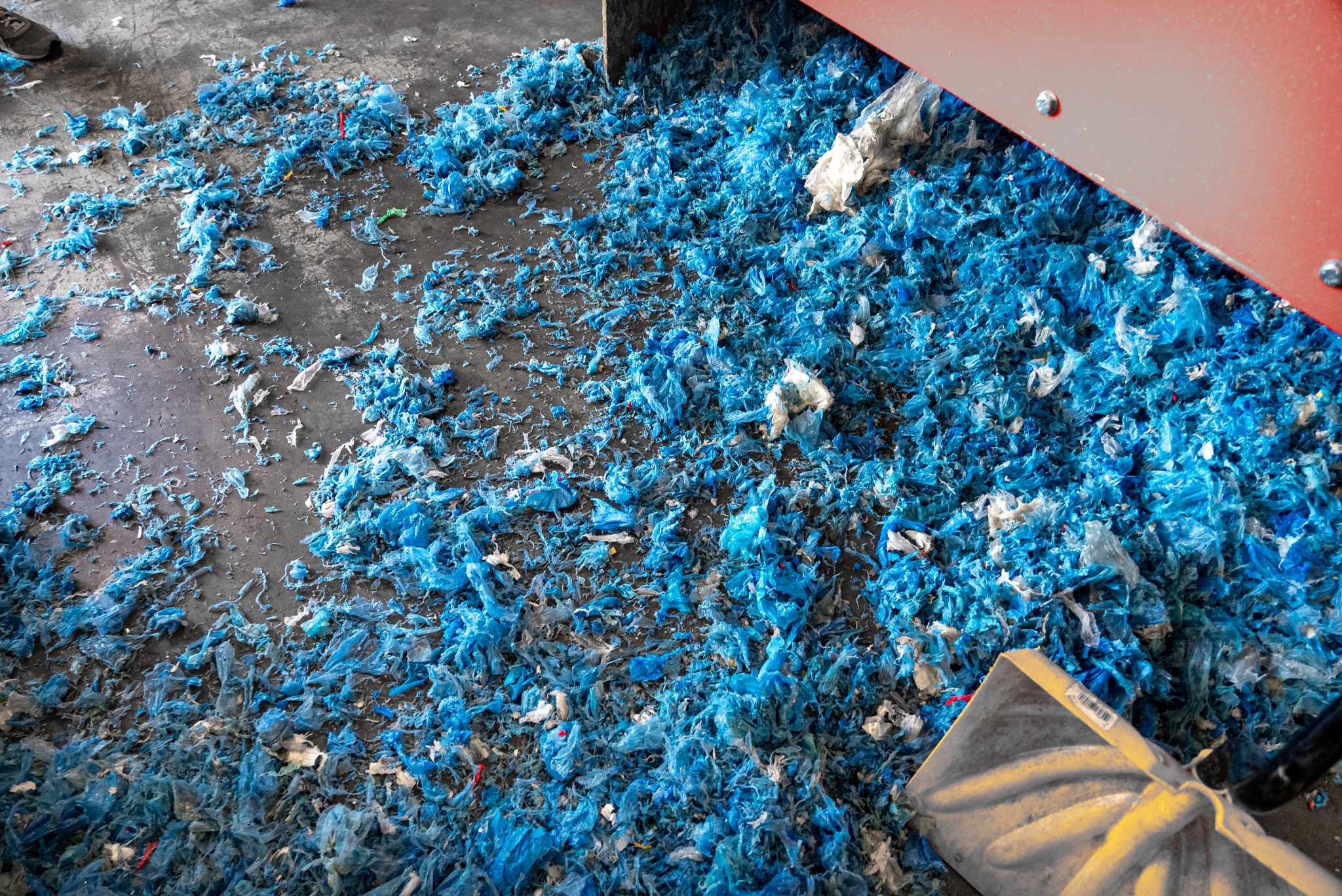 Plastic Film Shredding: How to Recycle Film - WEIMA
